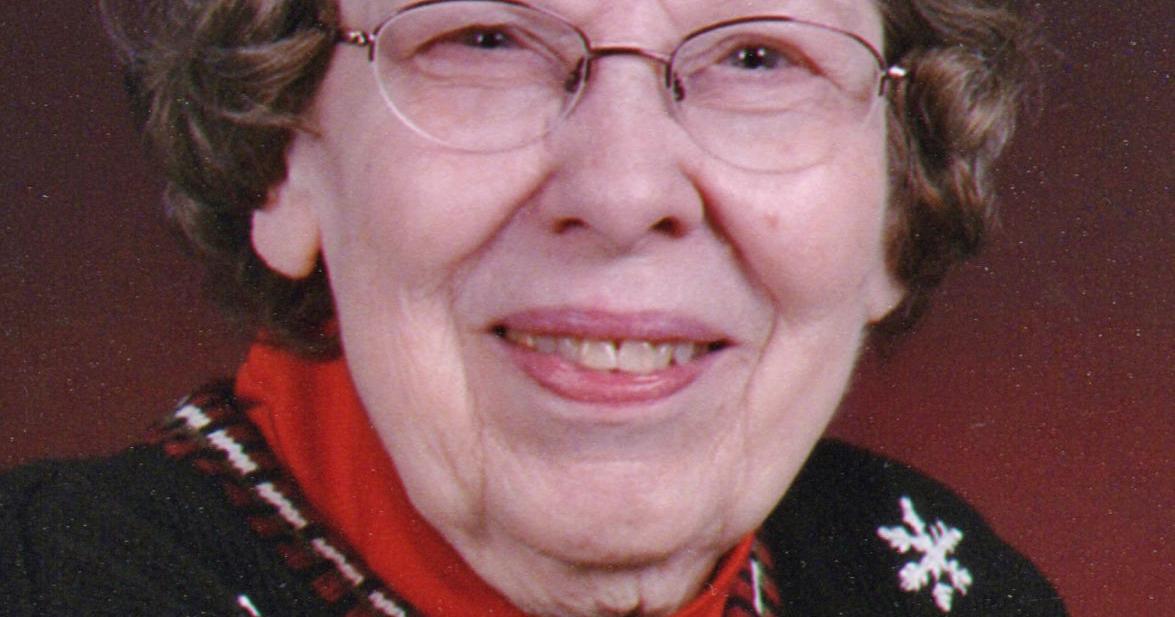 Smart, Ruth