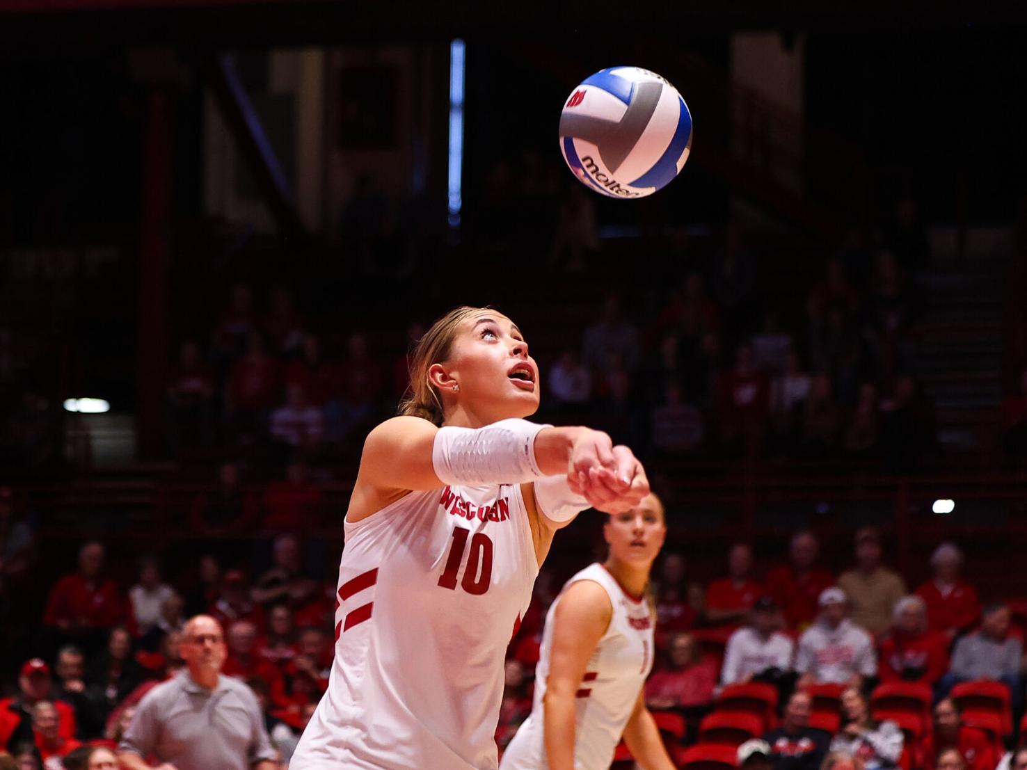 Wisconsin volleyball's Lola Schumacher in transfer portal