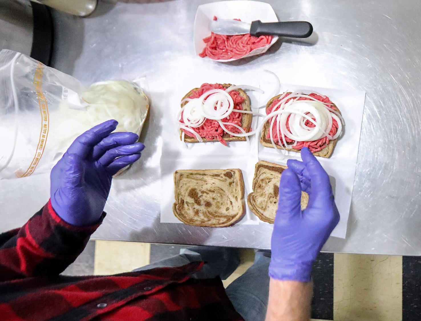 How to eat like a Wisconsinite during the holidays