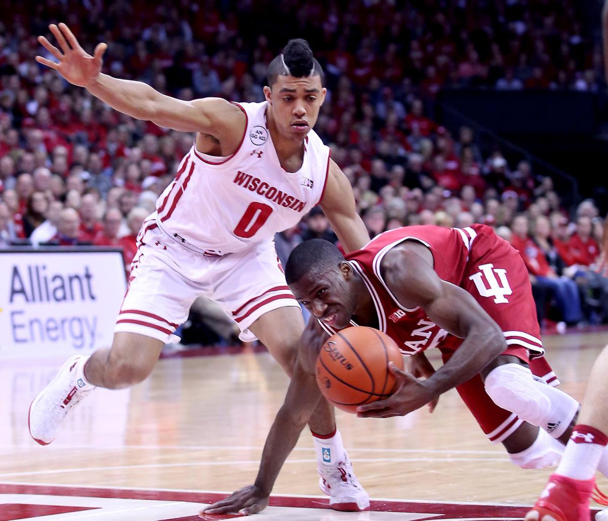 Tom Oates: Defense is carrying Wisconsin men's basketball team