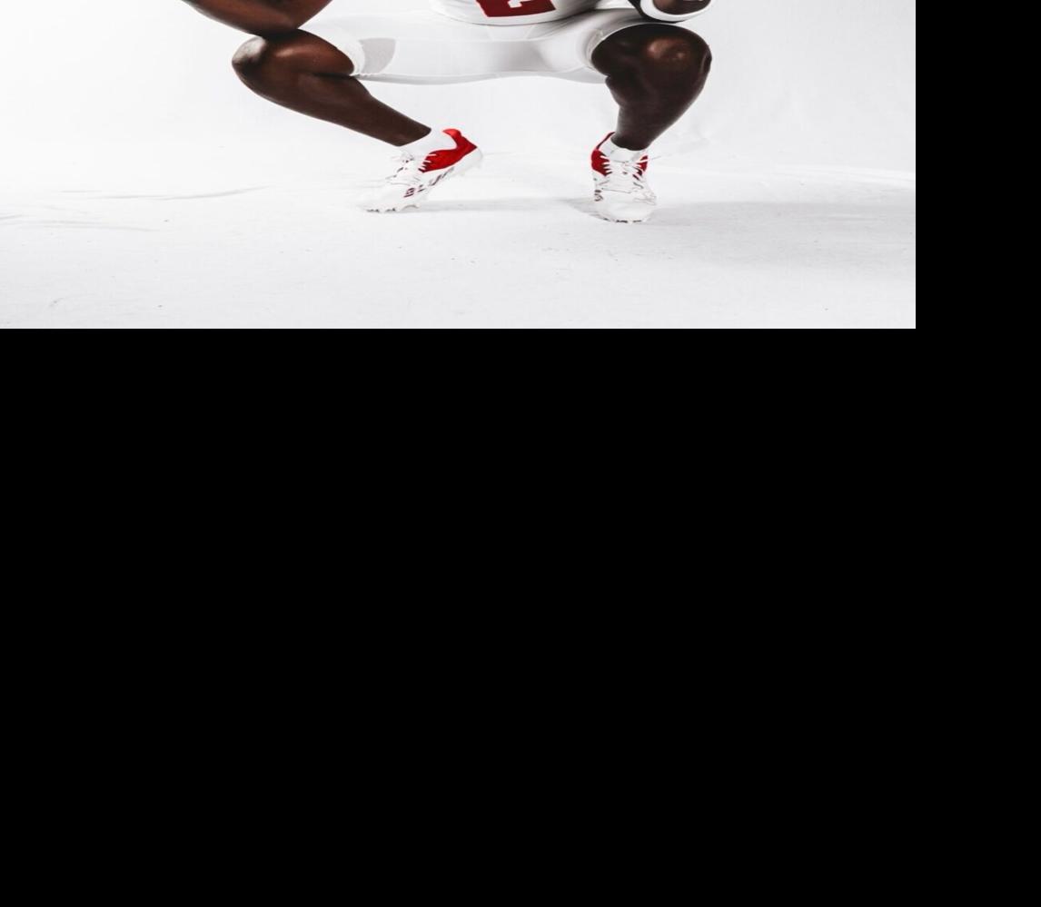 Wisconsin DL James Thompson Jr. to enter transfer portal