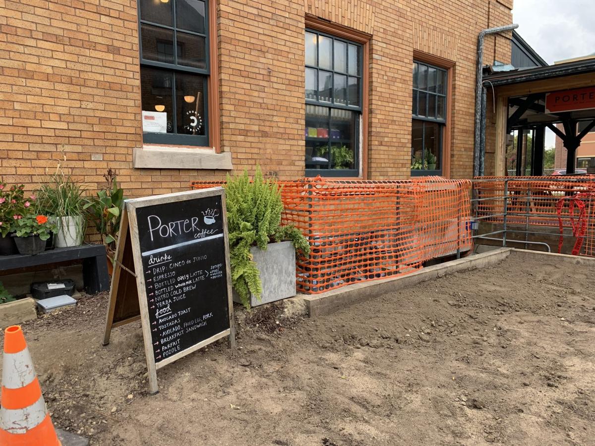 Curbside review: Tacos through a window? Bandit makes it work