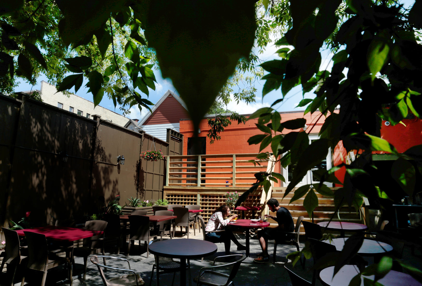 7 great Madison patio dining ideas