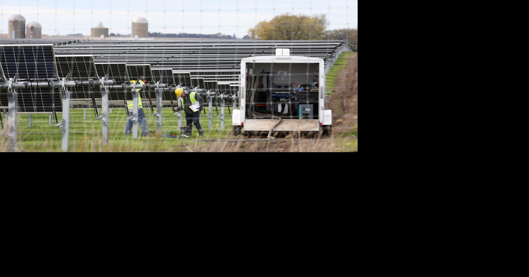 As utilities invest billions in solar, Wisconsin workers seek bigger ...