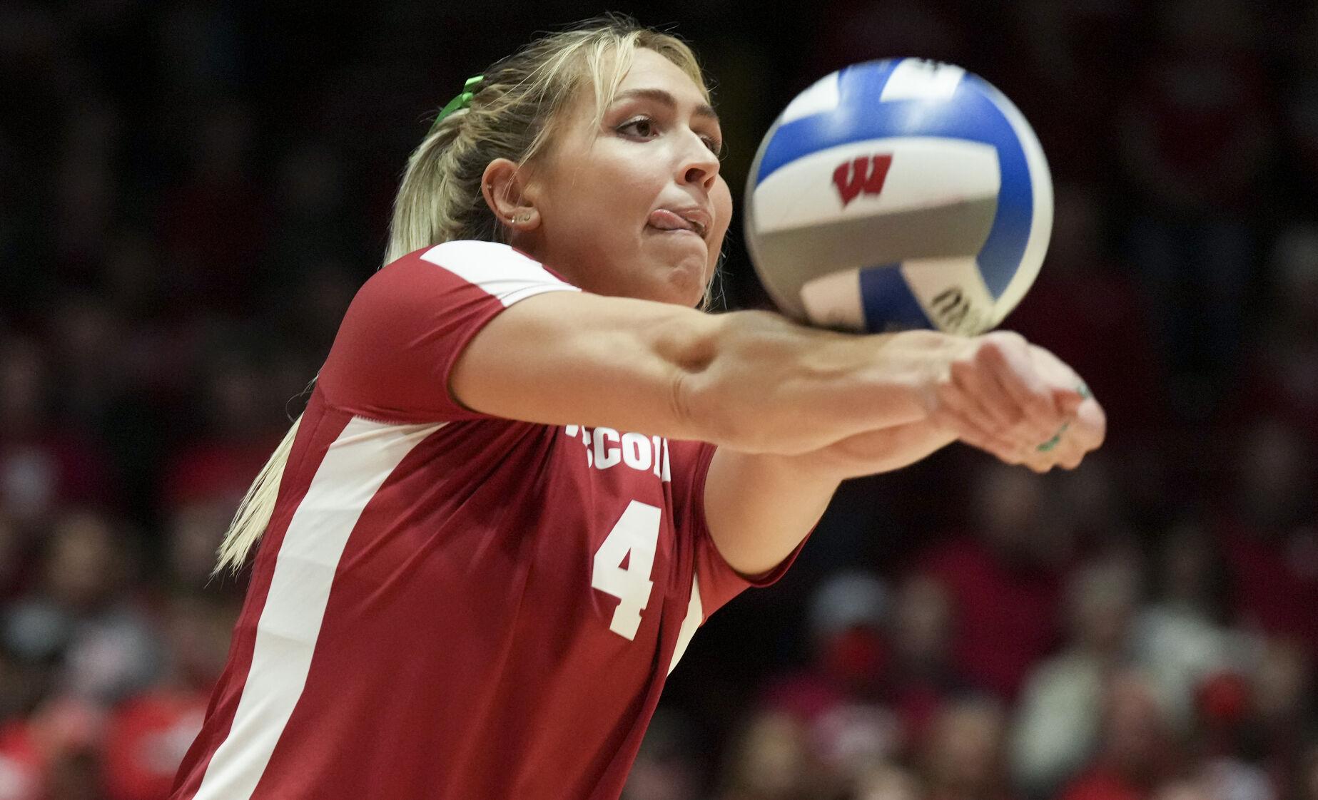 Wisconsin volleyball's Julia Orzol helps close out Michigan for sixth ...