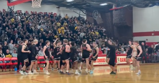 Cochrane-Fountain City boys basketball earns trip to state tourney