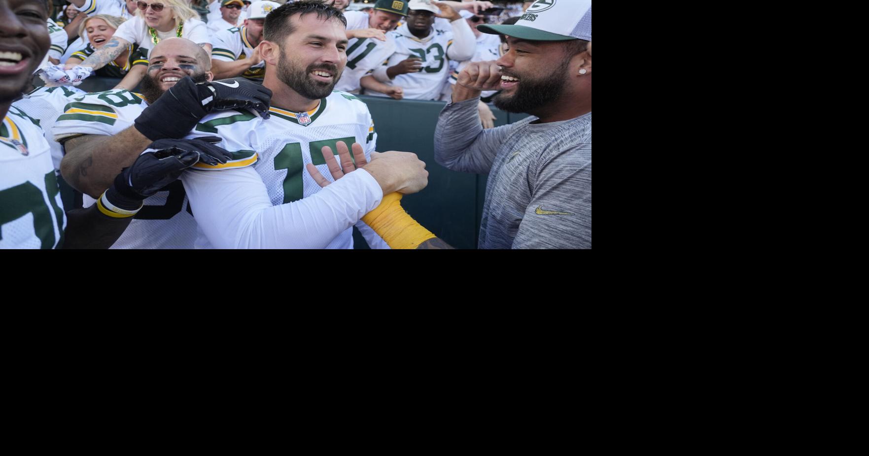 Packers kicker Brandon McManus soaks up game-winning kick