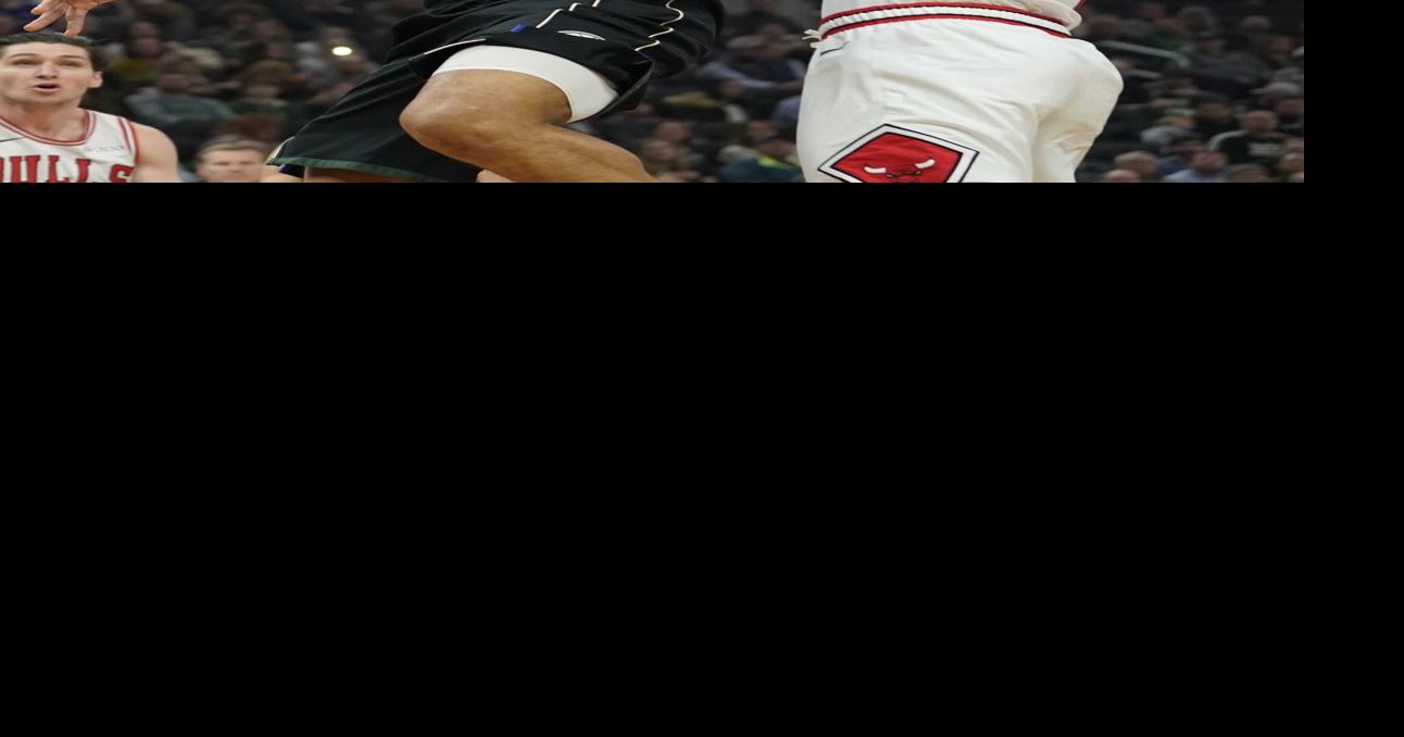 Down 18 points at halftime, Bucks roar past Bulls