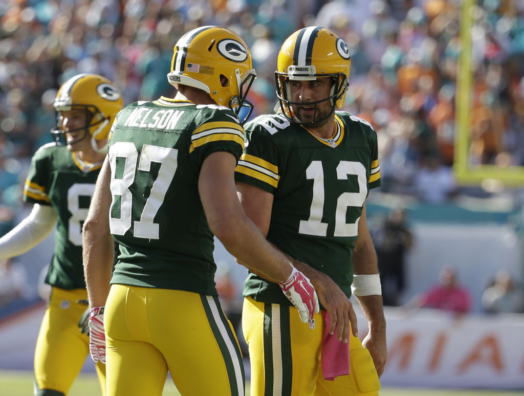 Tom Oates: Aaron Rodgers works his unique magic in win over Dolphins