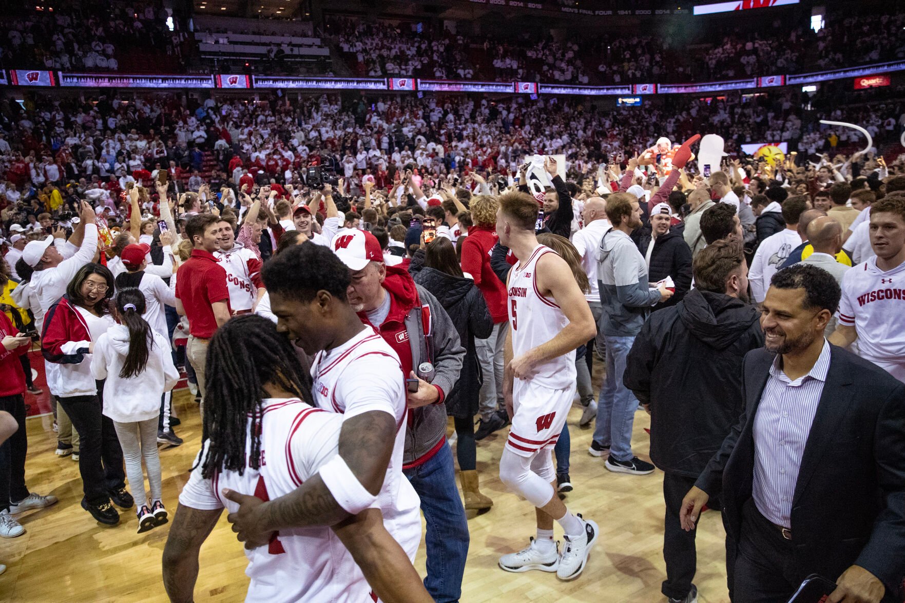 Wisconsin men's basketball shows 'they believe' vs Marquette