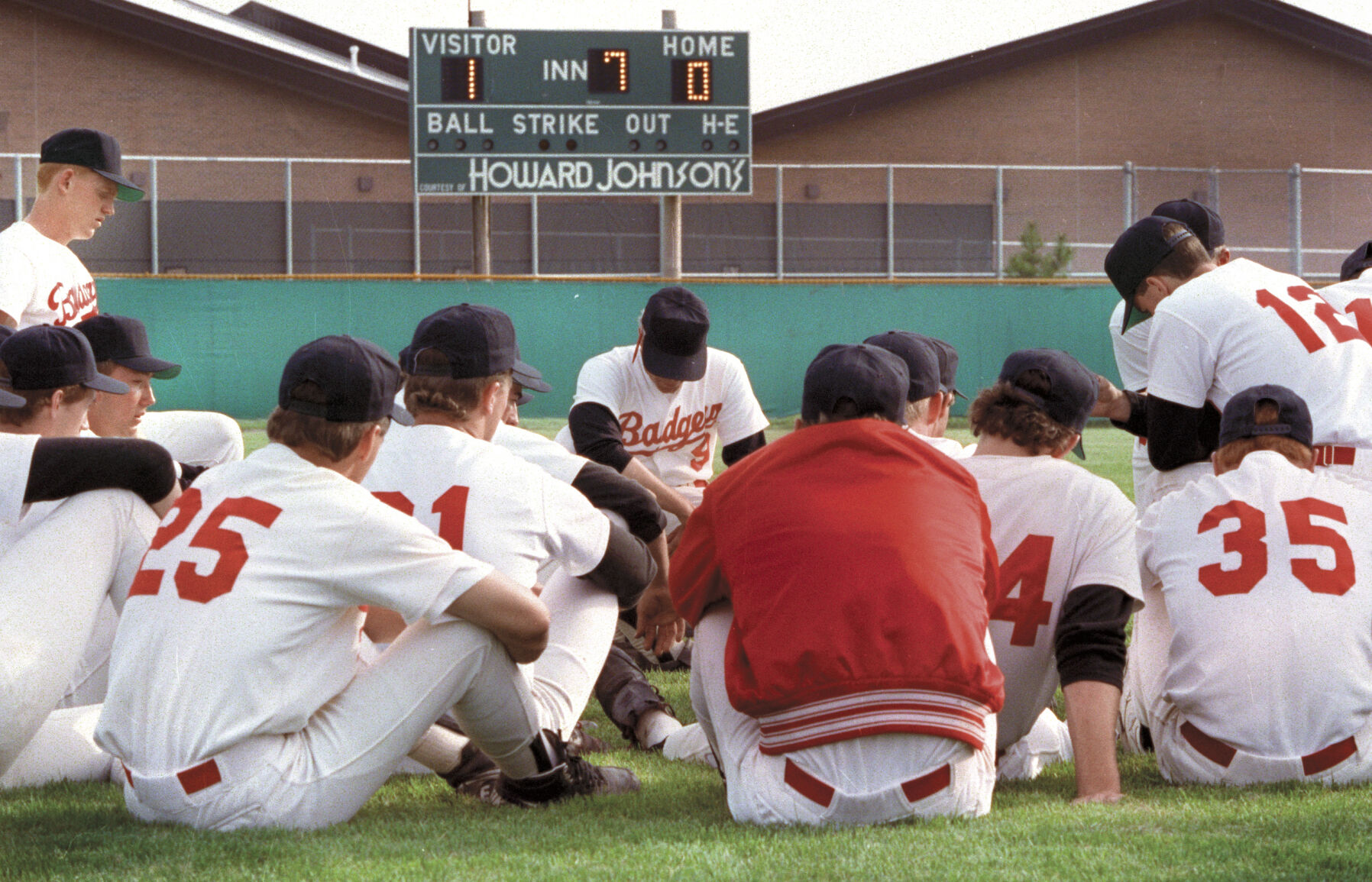 Wisconsin Badgers played last Big Ten baseball game in 1991