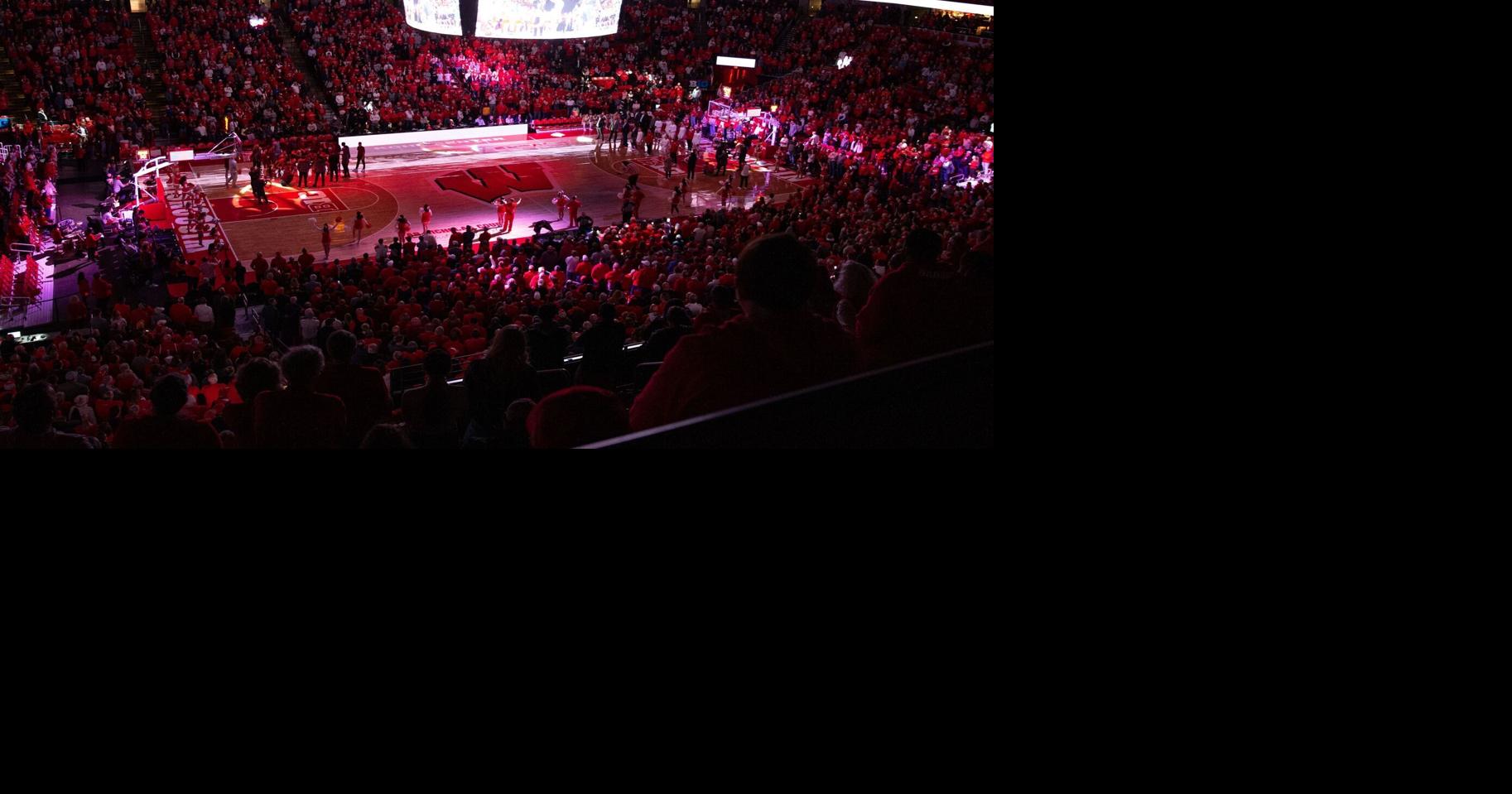 Don't encourage UW sports fans to drink -- Steve Hoffenberg