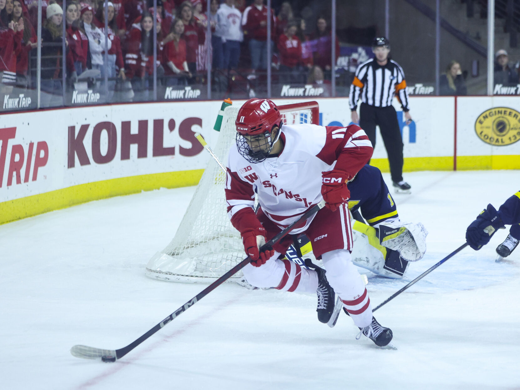 Wisconsin men's hockey loses 6th straight, swept by Ohio St.
