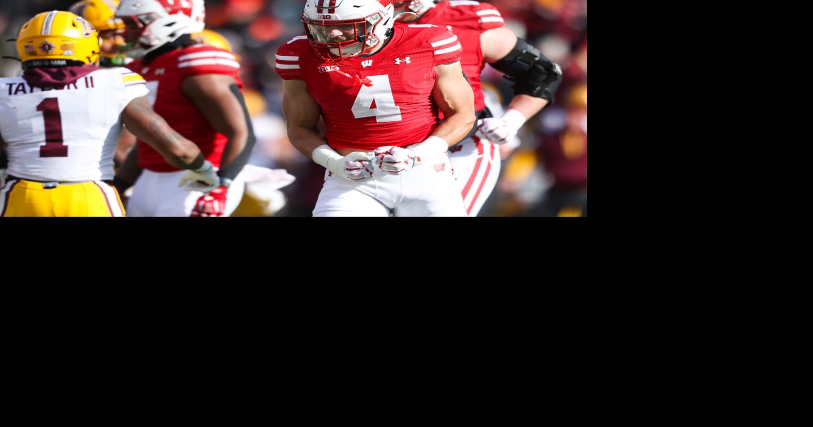 Wisconsin LB Tackett Curtis to enter transfer portal