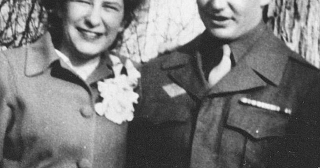 Sayles, William "Bill"