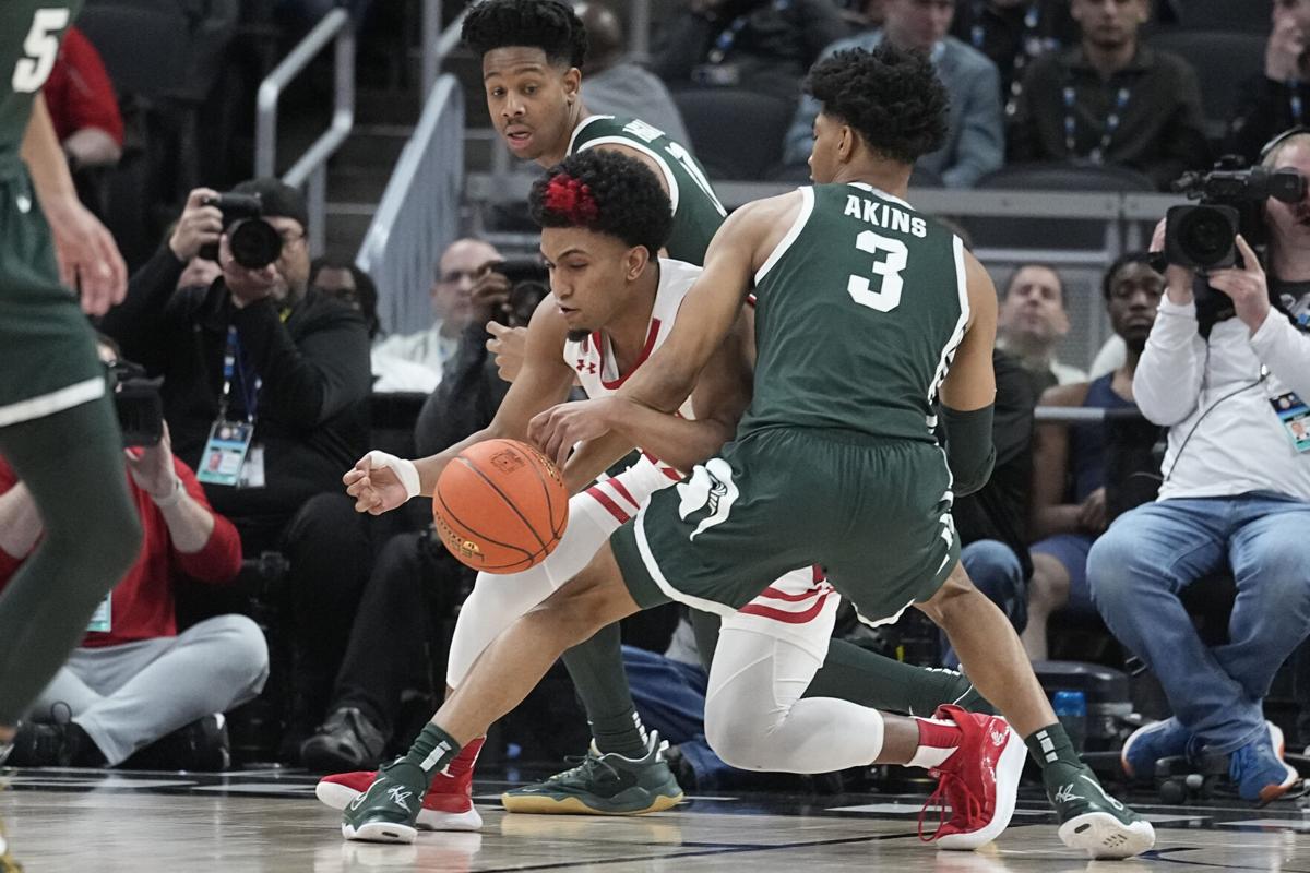 Ex-Wisconsin guard Chucky Hepburn receives ACC accolades