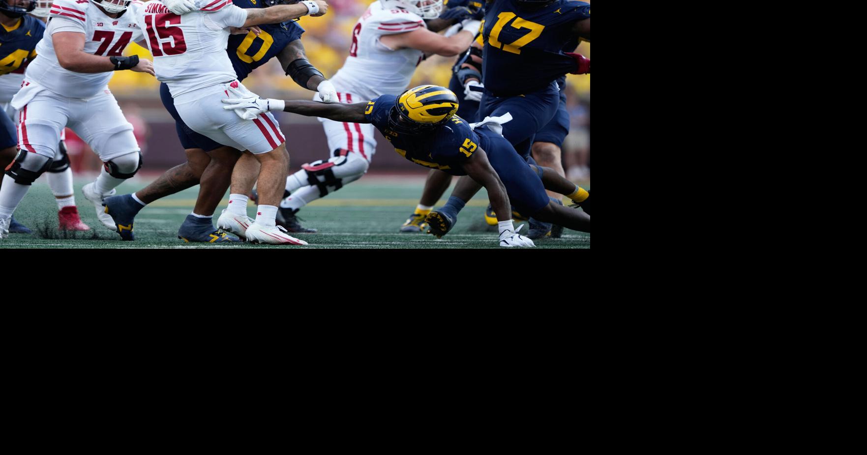 What's wrong with Wisconsin football's offensive line