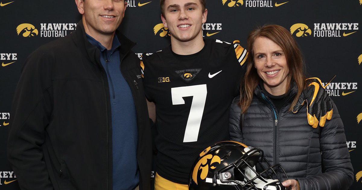 Madison Edgewood's Thomas Hartlieb commits to Iowa as preferred walk-on