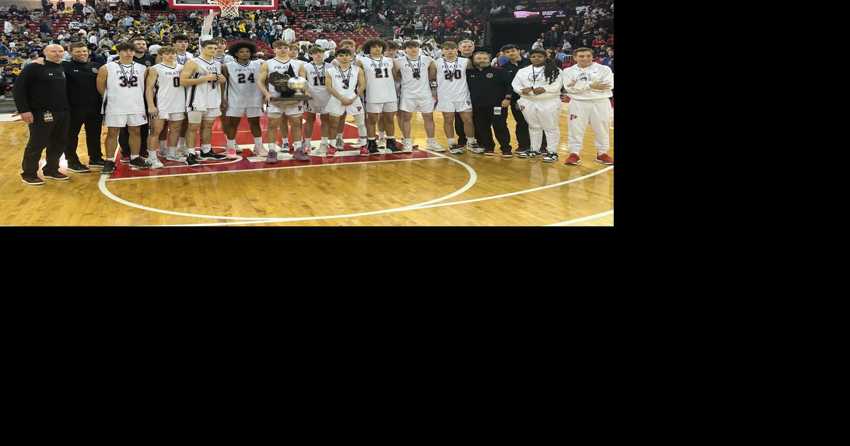 Pewaukee boys basketball silver ball