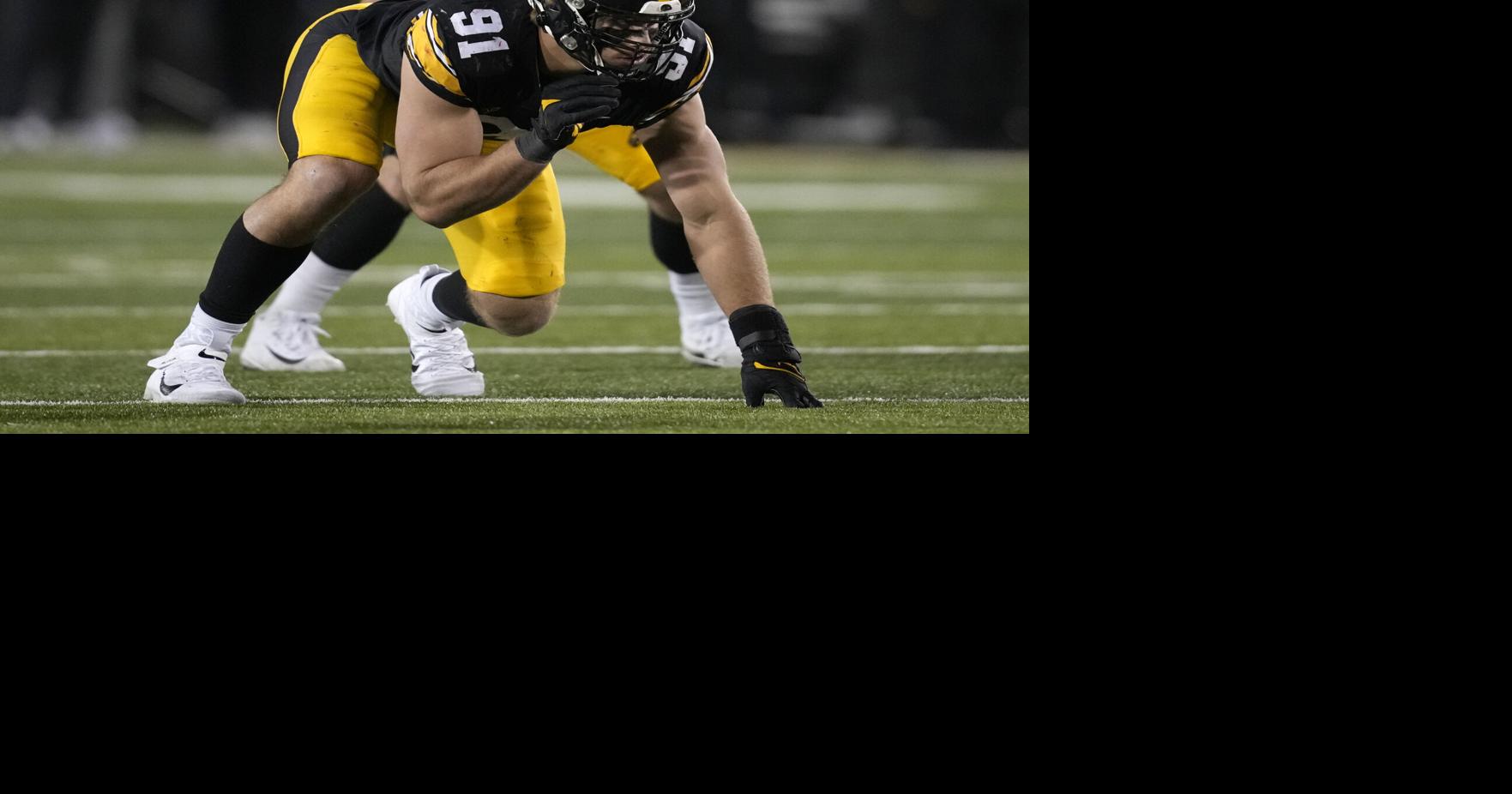 LUKAS VAN NESS, DE, IOWA