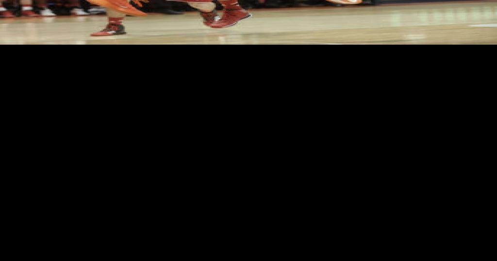 Badgers men's basketball: Sam Dekker, Ben Brust lead road win over Illinois