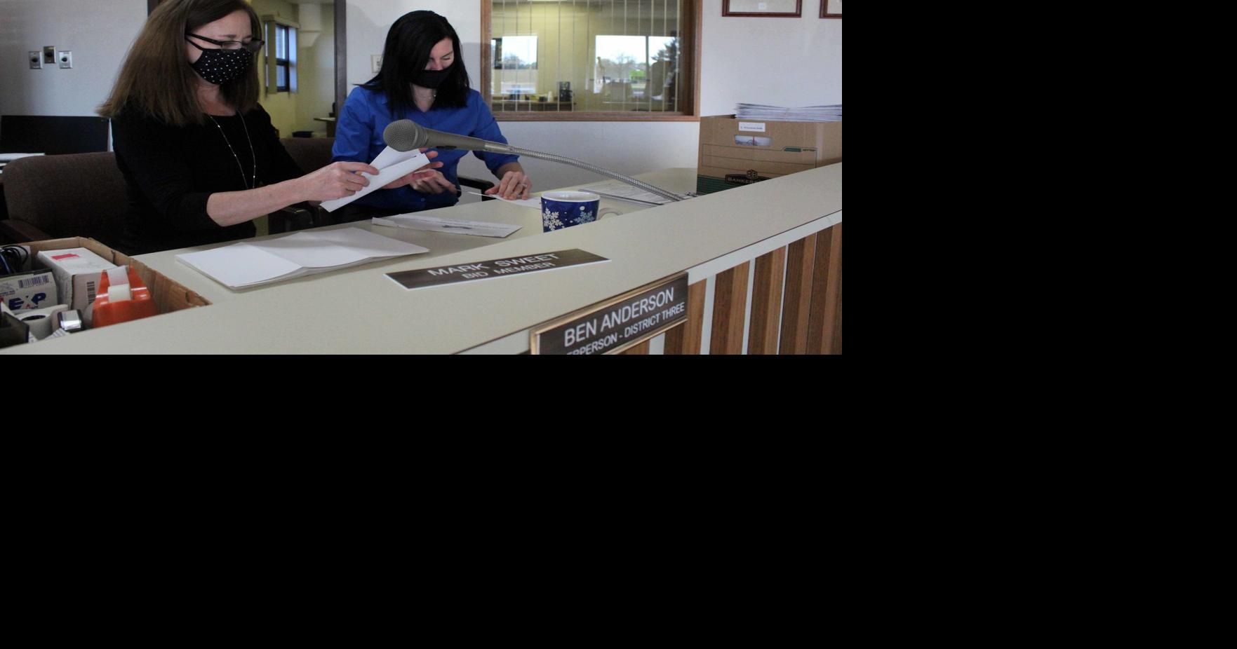 More than 37,000 Wisconsin absentee ballots tied to elections ...