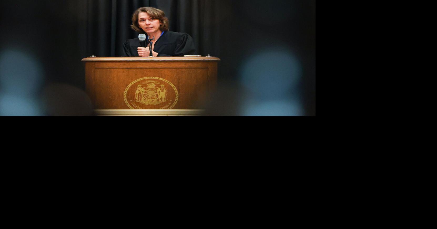 Photos: Justice Susan Crawford sworn in to Wisconsin Supreme Court