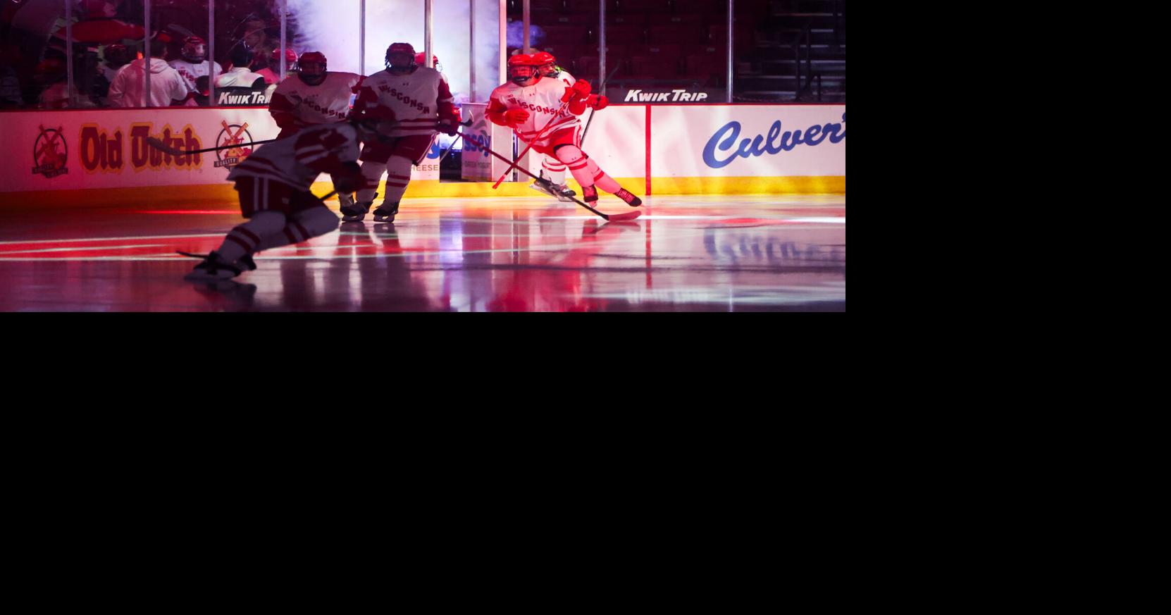 Goalie Eli Pulver fares well in Wisconsin men's hockey debut