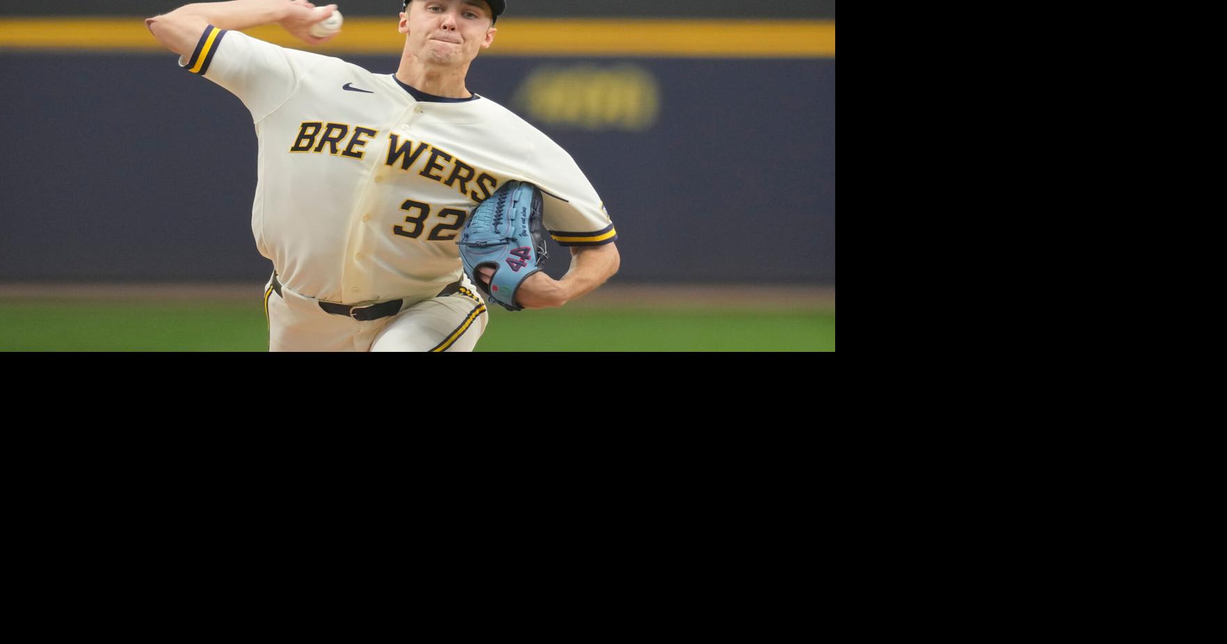 Milwaukee Brewers use 6-run 8th inning to power past Rays