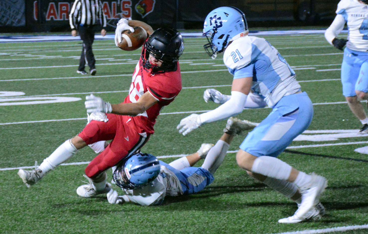 Sun Prairie East football beats Monona Grove in playoffs