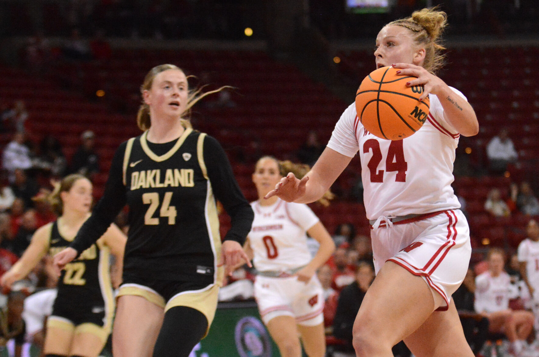 Wisconsin women's basketball vs. Oakland: Score, analysis