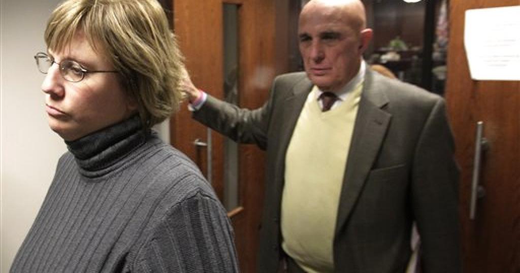 Ex-Walker aide Kelly Rindfleisch pleads guilty to misconduct