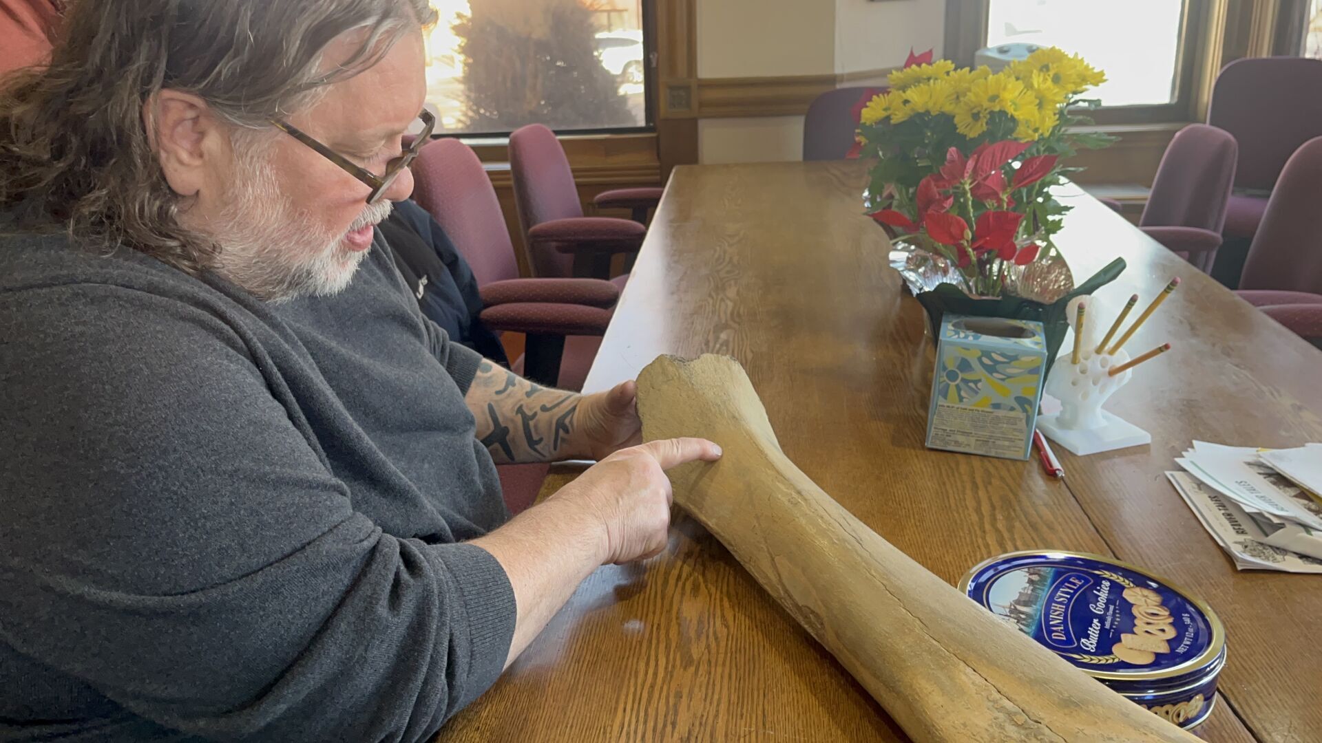Dodge County mammoth bone is 16,000 years old, testing finds