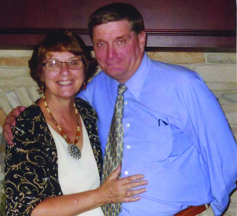Dobie's Celebrate 40th Anniversary