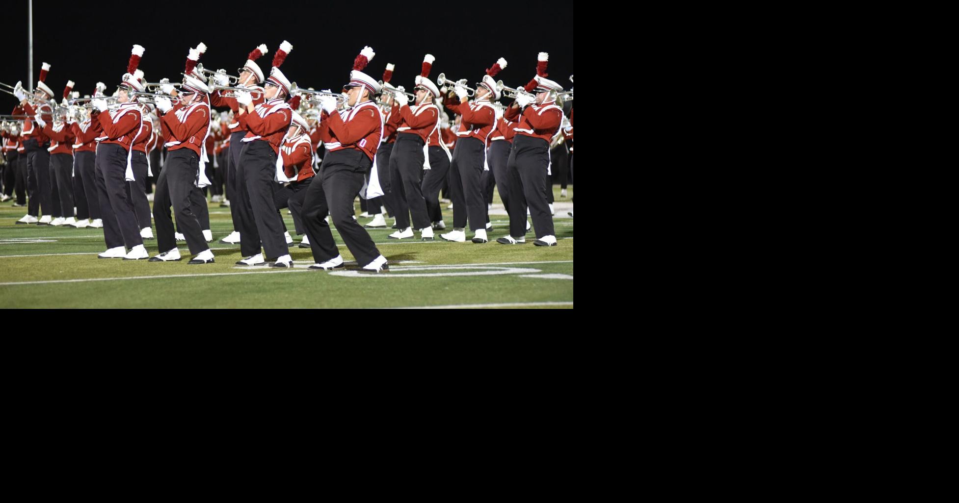 UW-Madison marching band entertains thousands with tribute to Ariana Grande