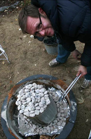 A new Thanksgiving tradition: Trash can turkey