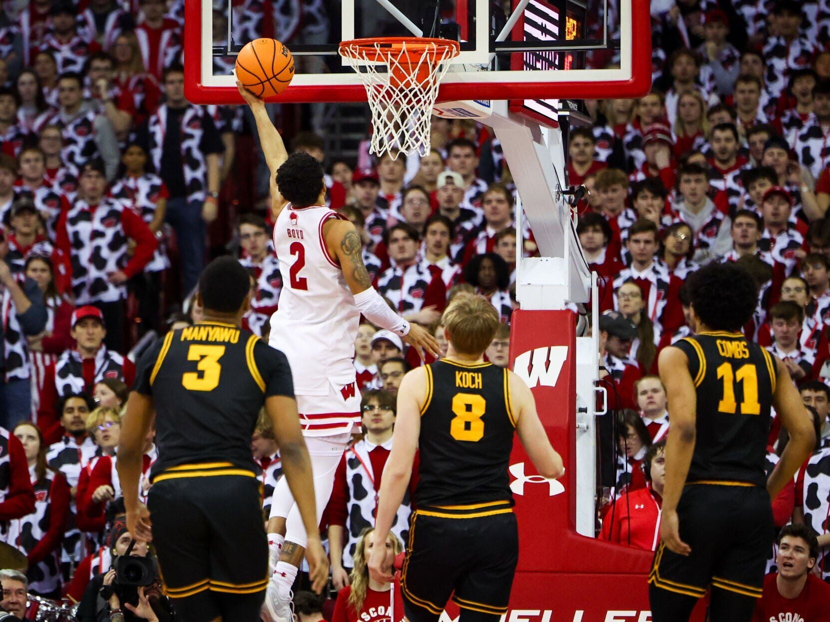 Wisconsin men's basketball wing Eian Elmer film breakdown