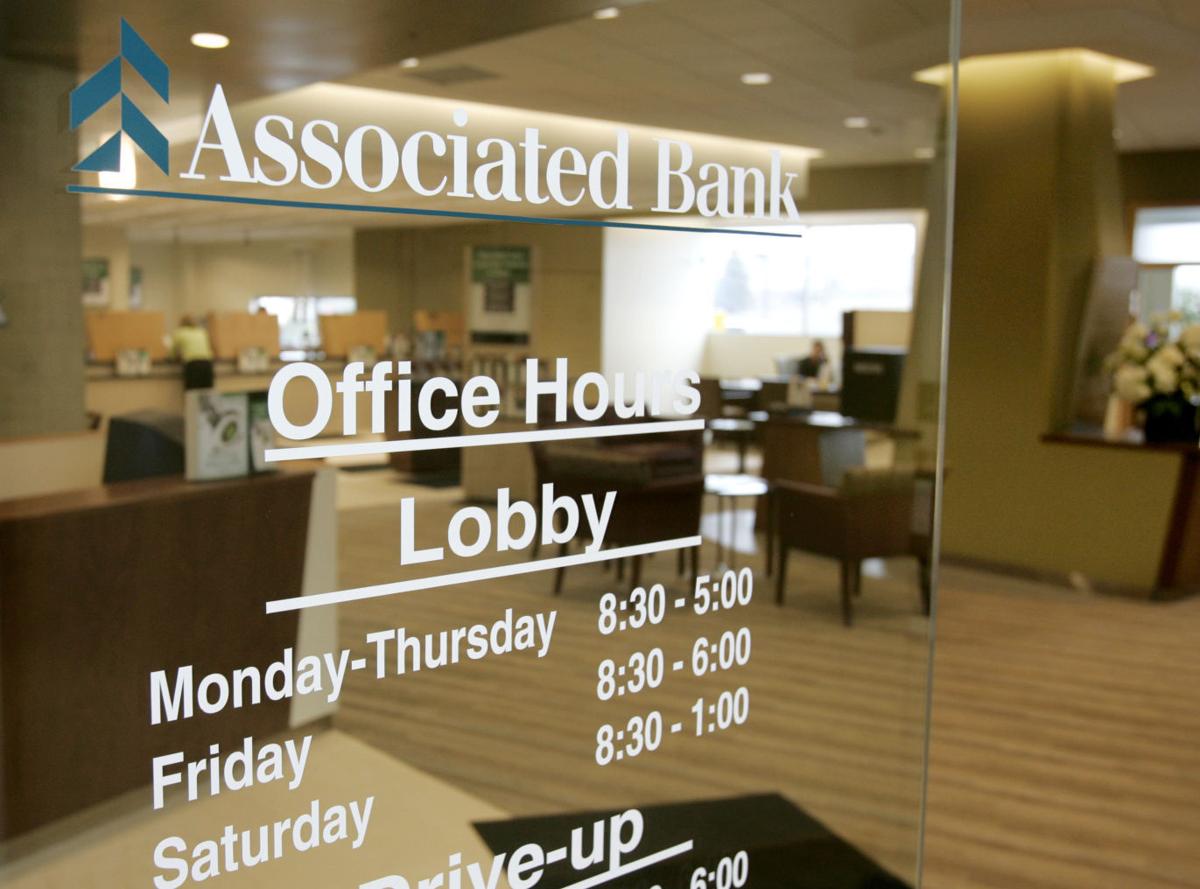 Wisconsin bank profits slip, while banks nationwide earn more