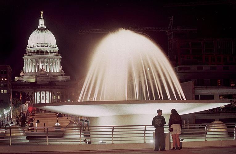 Sculptors' works needed for Monona Terrace rooftop