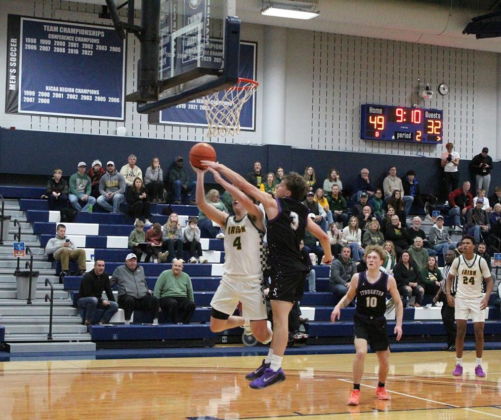Mount Horeb's Josh Manchester gives recruiting timetable
