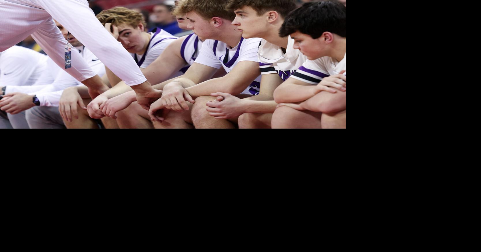 Judge says case against Waunakee coach can proceed