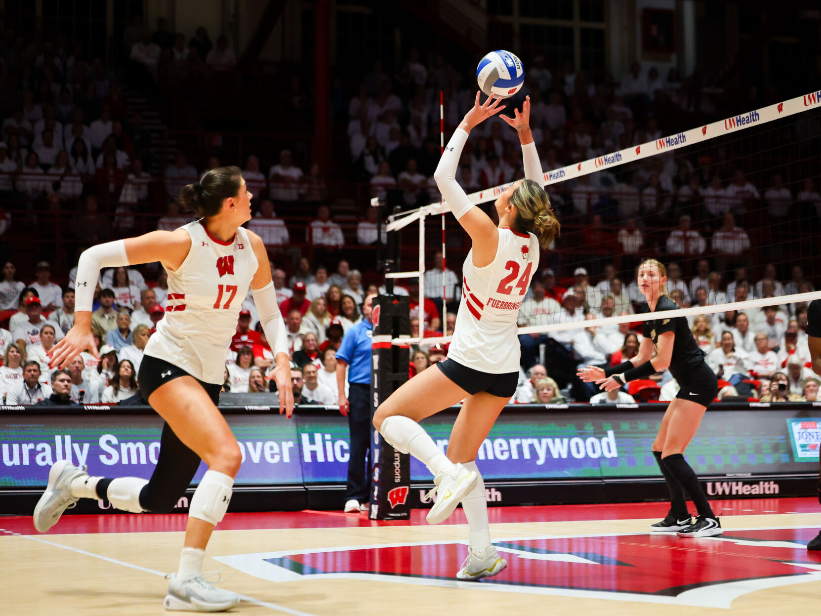 Wisconsin volleyball vs. Purdue: Score, analysis