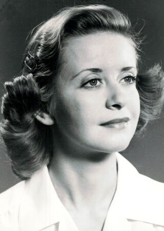 Shirley Eileen Buxton Buxton