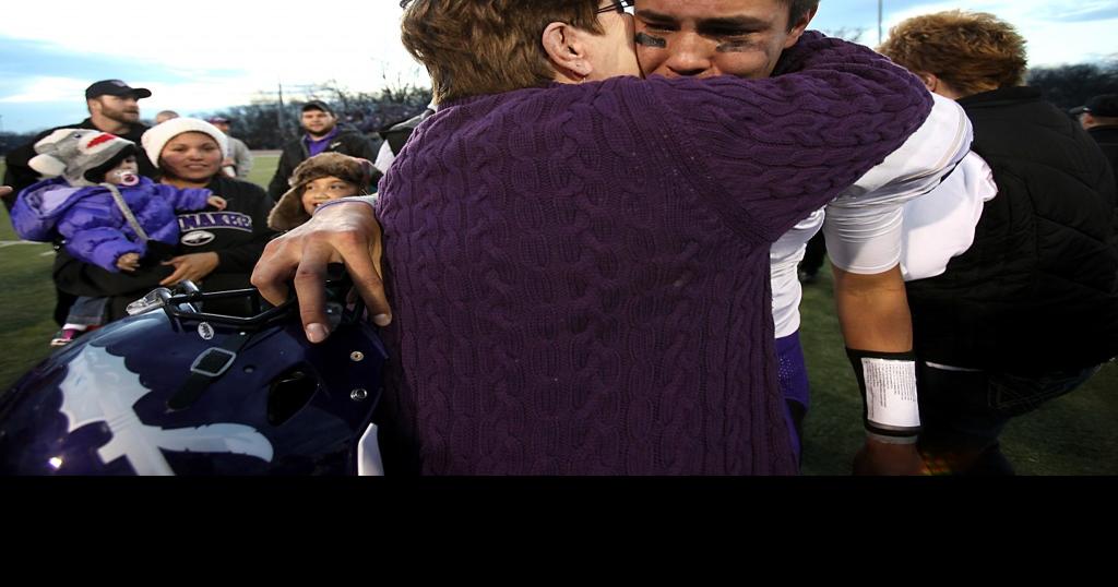 WIAA football: On the brink of history, Waunakee retains its focus