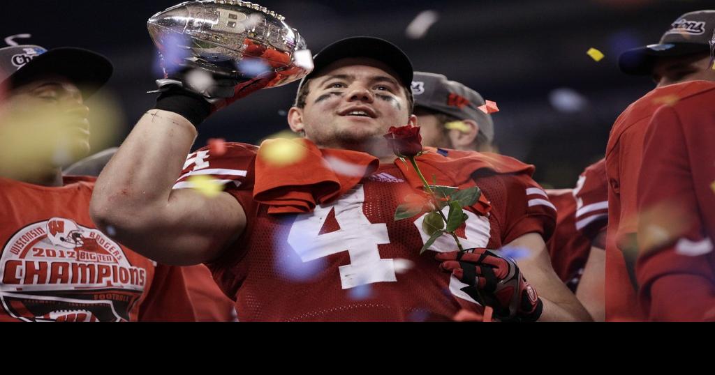 Badgers football: Jay Boulware loves to stress 'we-fense'