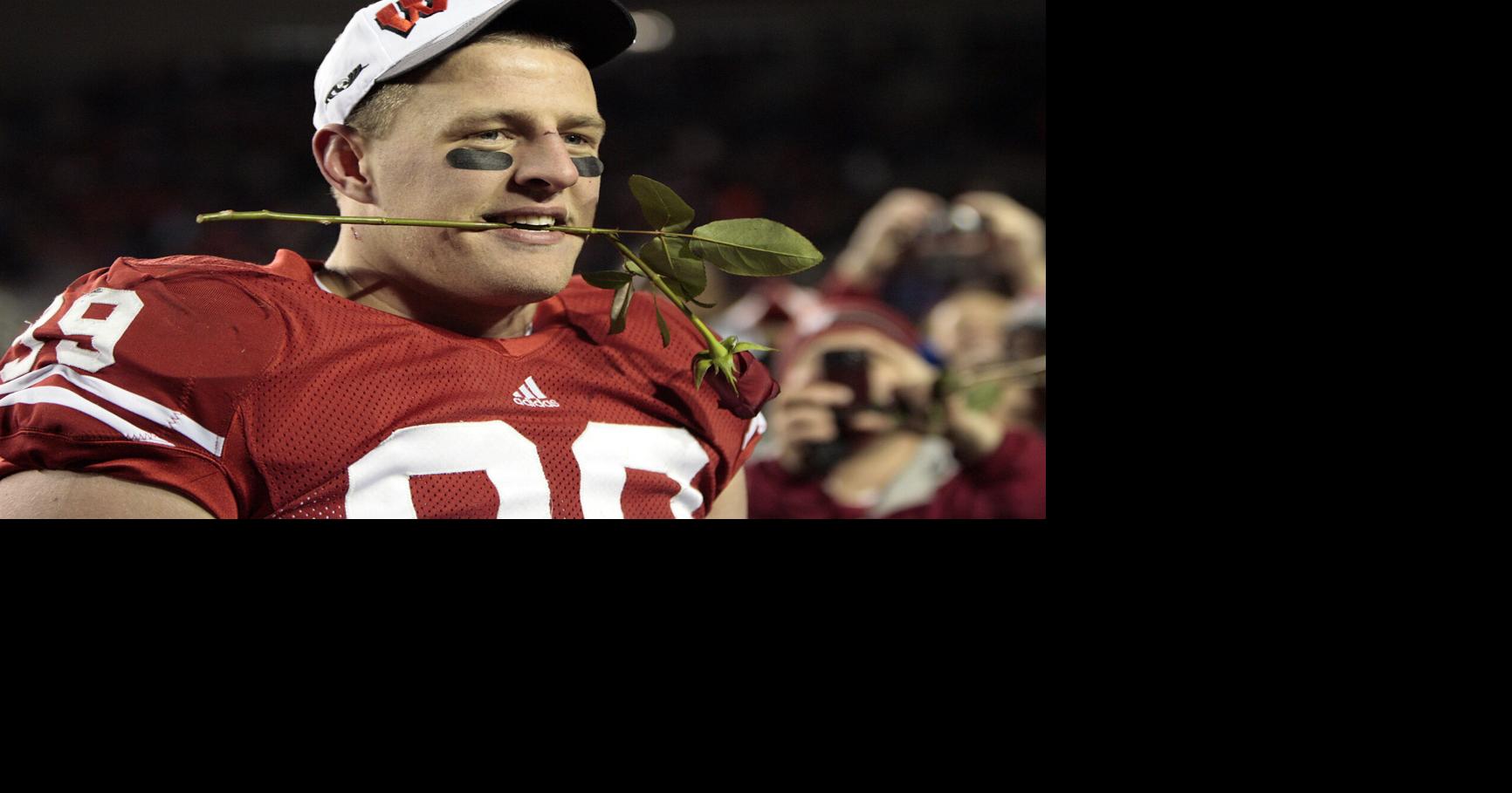 Wisconsin to induct J.J. Watt into Athletic Hall of Fame