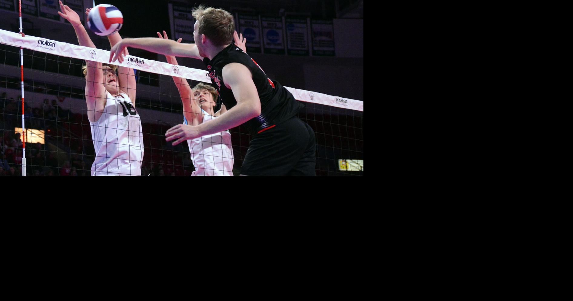 Middleton boys volleyball's dominant mindset in state semi