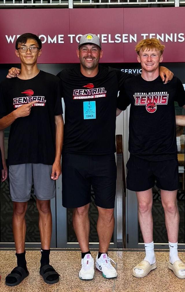 Meet La Crosse area stars who qualified for state tennis