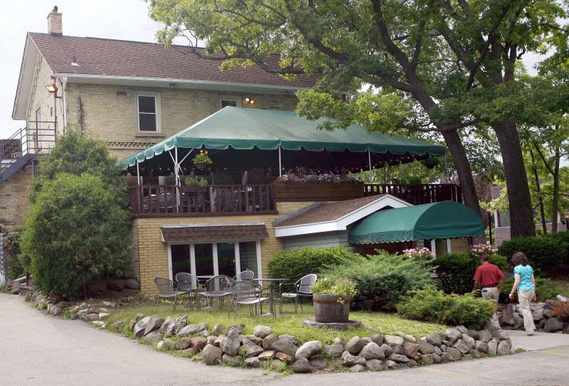 7 great Madison patio dining ideas