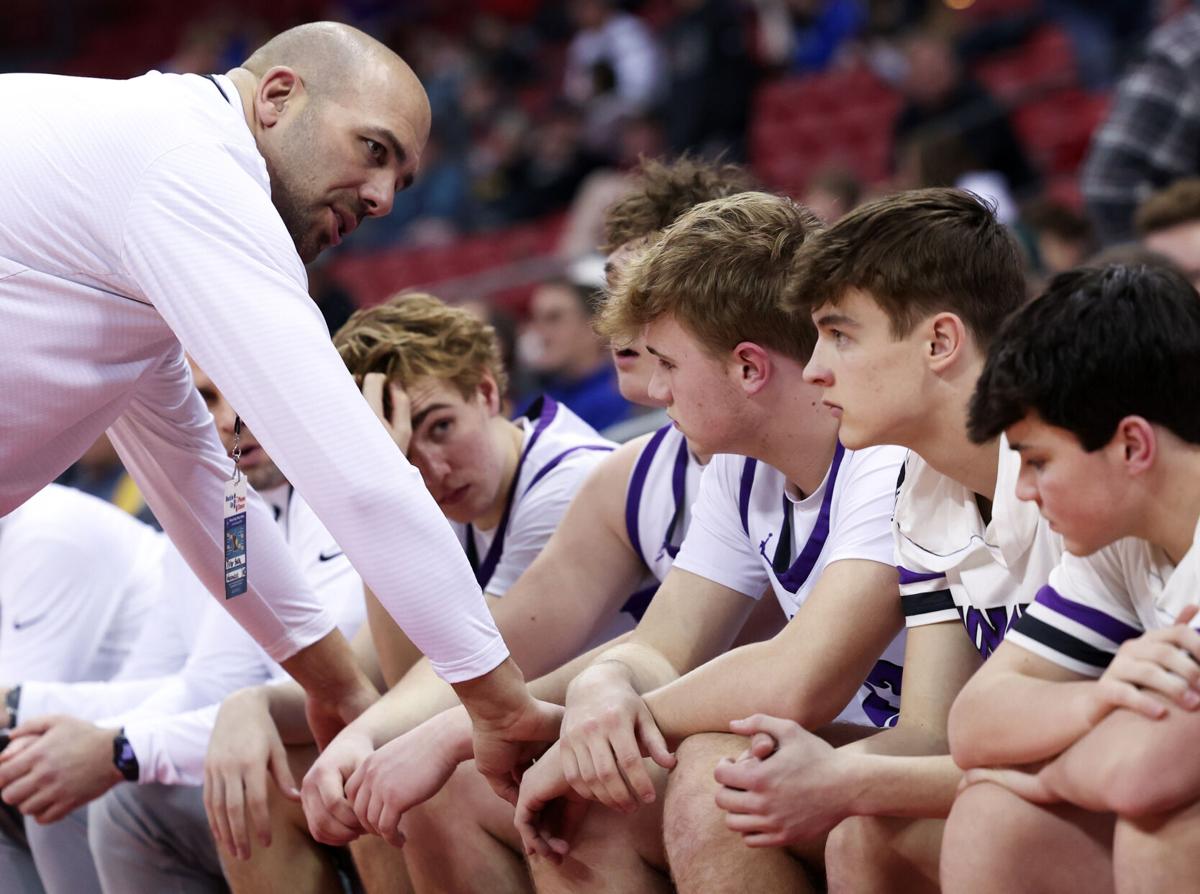 Waunakee probe finds no evidence of coaches gambling